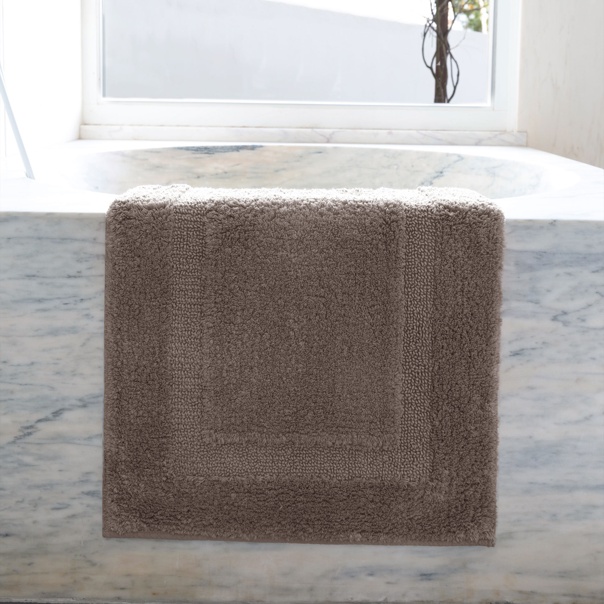 CLASSIC BATH RUG - 1002001223954 | Graccioza